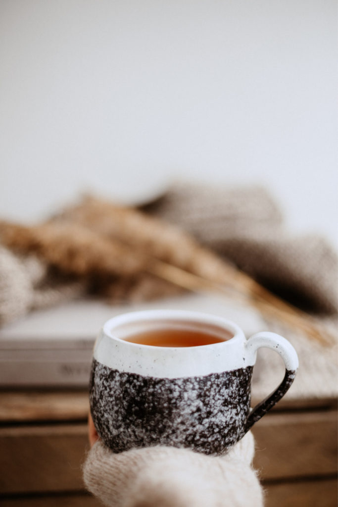 The Best Way to Make a Dandelion Root Tincture (And How To Use It)